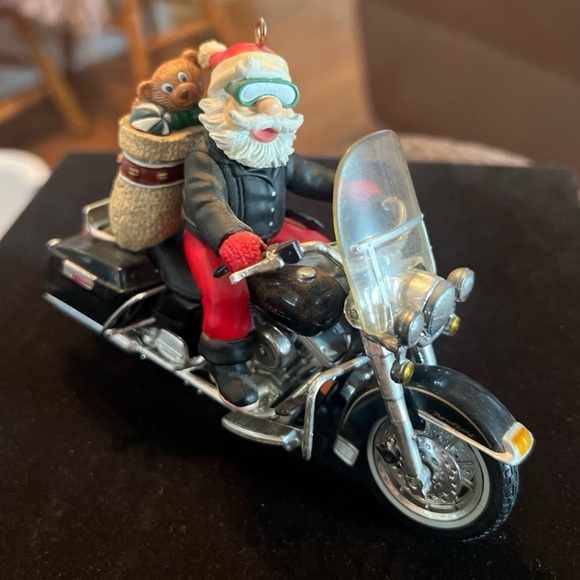 Harley-Davidson | Holiday | Vintage Harley Davidson Santa King Of The ...